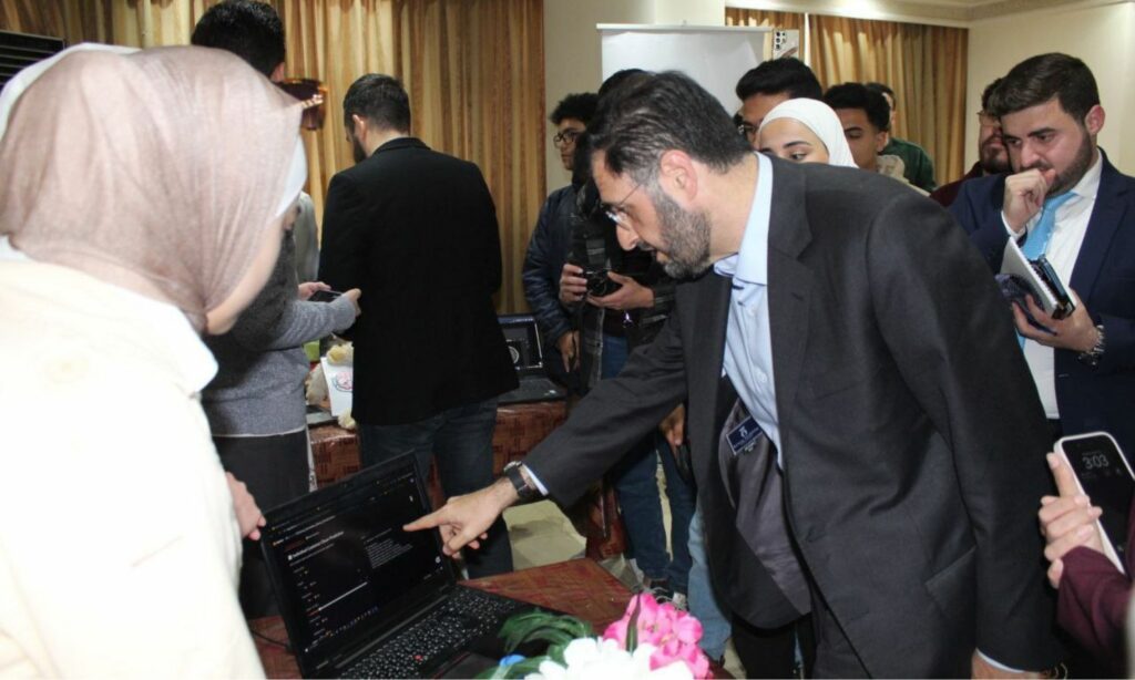 SilkLink Project Aims to Reconnect Syria with the Digital World - levant24