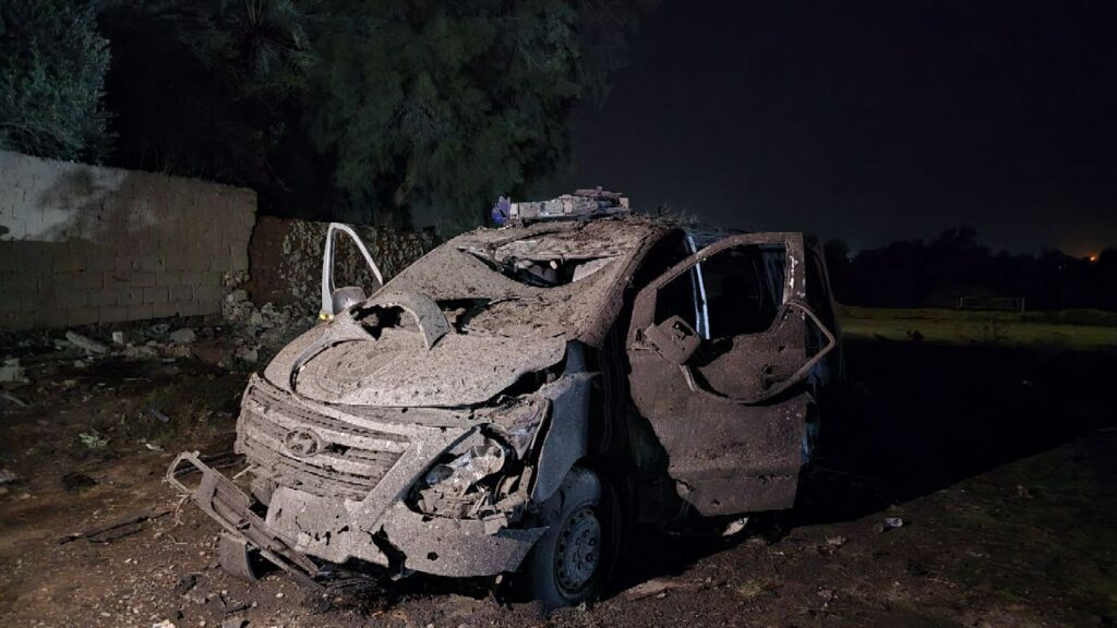 Car Bomb Kills Three Police Officers in Mayadin Blast - levant24