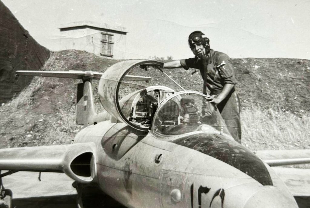 From Cockpit to Cell: The Story of Ragheed al-Tatari - levant24